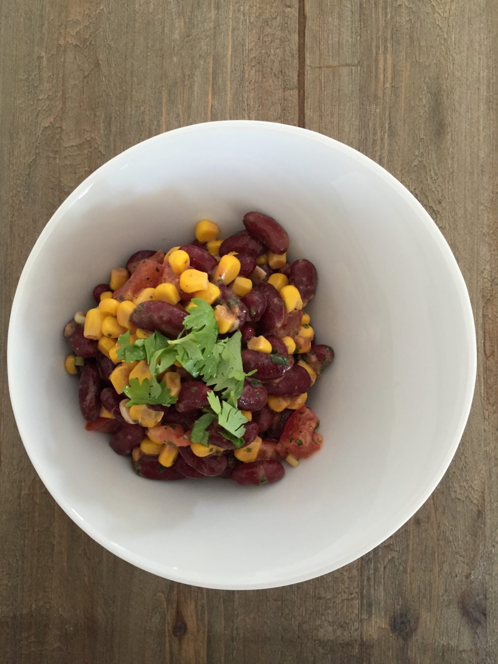 Salade haricots rouges, maïs, tomates et coriandre - Rachel Cuisine
